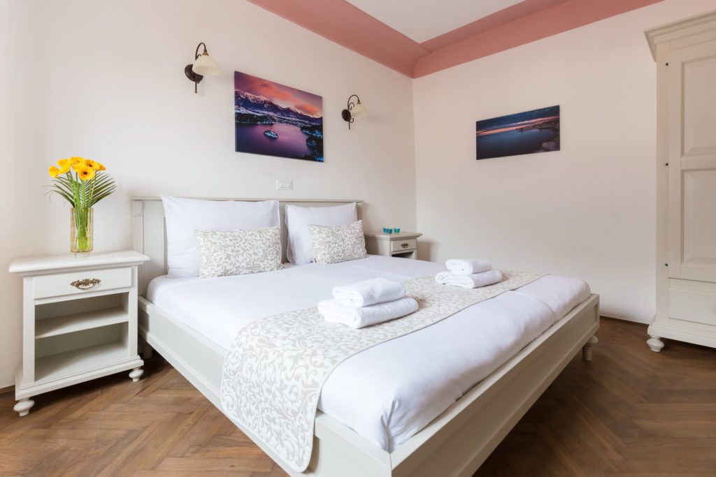 2 bedroom and living room apartment »The Castle View No. 2« – Barbo ...